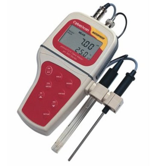 Waterproof CyberScan pH 300 pH-mV Meter with double junction pH ...